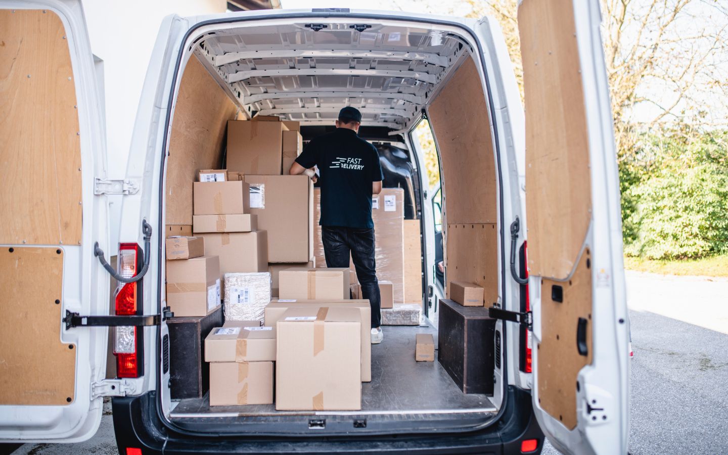 Protecting Delivery Vans with Slam Locks